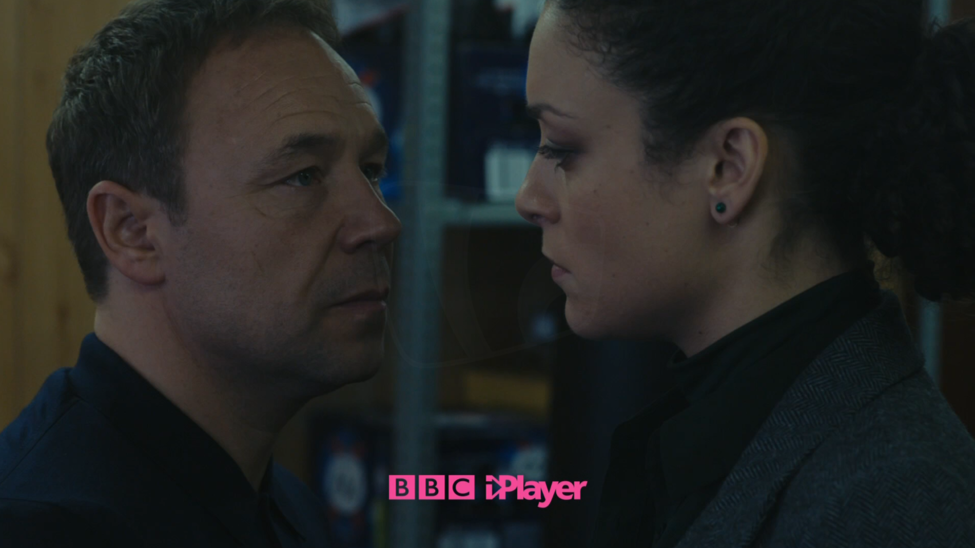 BBC iPlayer branding tweak - BBC logo recoloured - Clean Feed