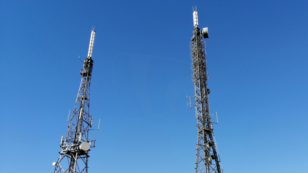 No, the BBC doesn't want to stop terrestrial TV in 2030 - it knows we ...